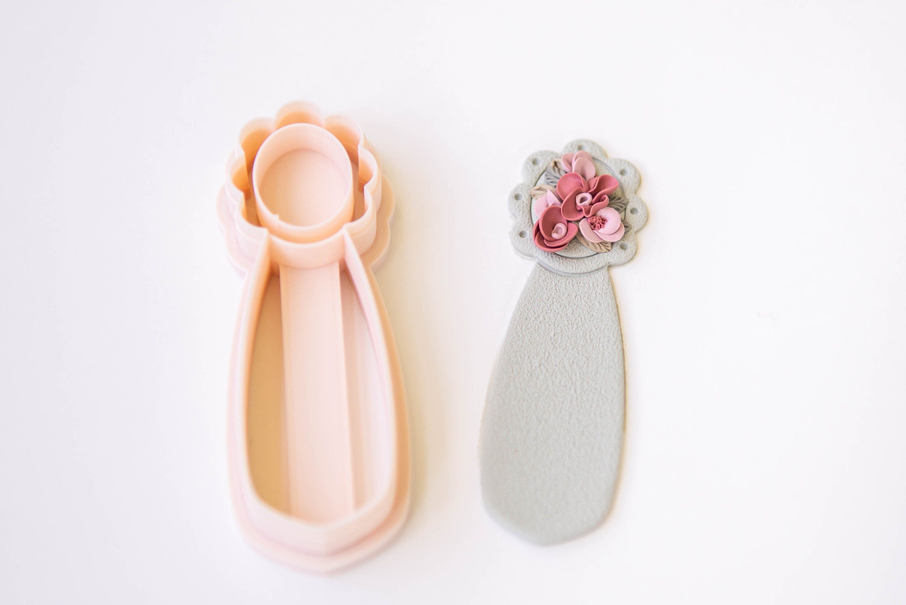 Vintage Style Bookmark Cutter – Blushes and Neutrals